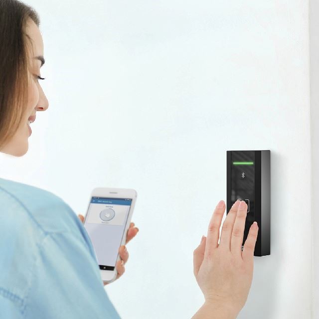2N IP ACCESS CONTROL INTEGRATION WITH XPROTECT®